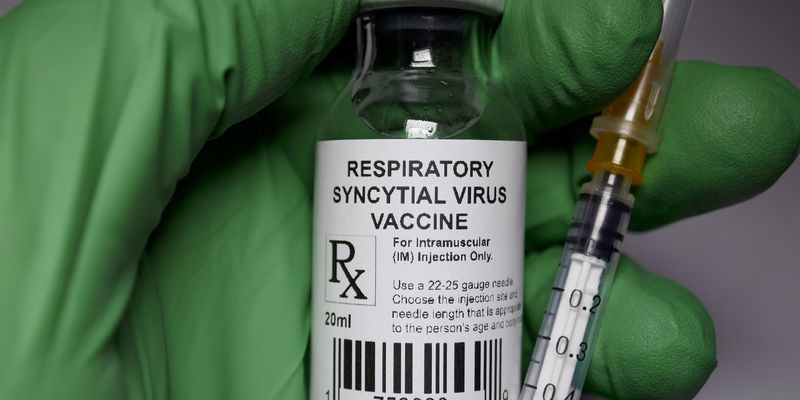 FDA Approves World’s First Respiratory Syncytial Virus (RSV) Vaccine | clinicallab